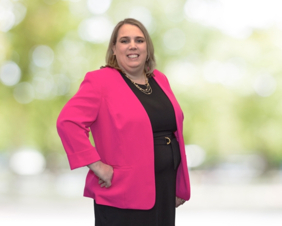 Kelly Garbinski | SEK